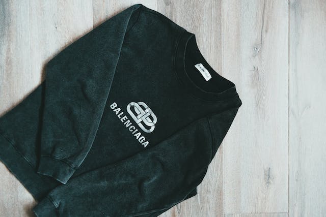 28 Best Fonts for Fashion Logo Dressing Up Brand Identity